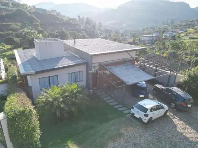 Casa / Sobrado para Venda em Juiz de Fora/MG Salvaterra 3 Quartos
