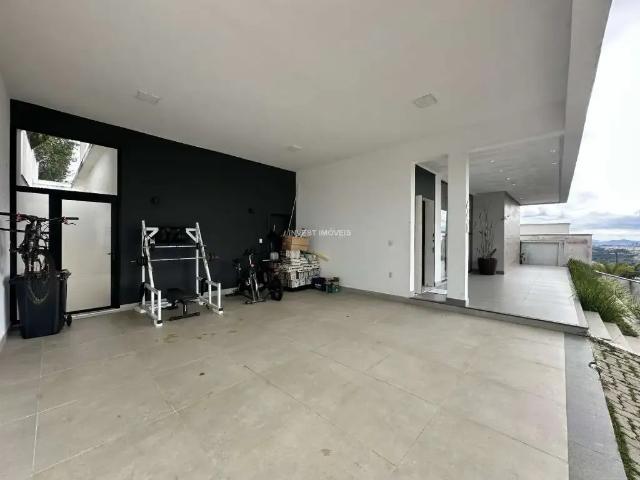Casa / Sobrado para Venda em Juiz de Fora/MG Spina Ville II 4 Quartos