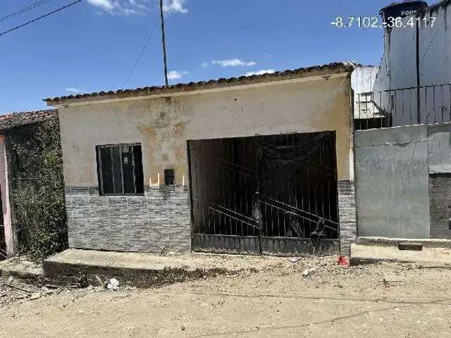 Casa / Sobrado para Venda em Jupi/PE Centro 2 Quartos