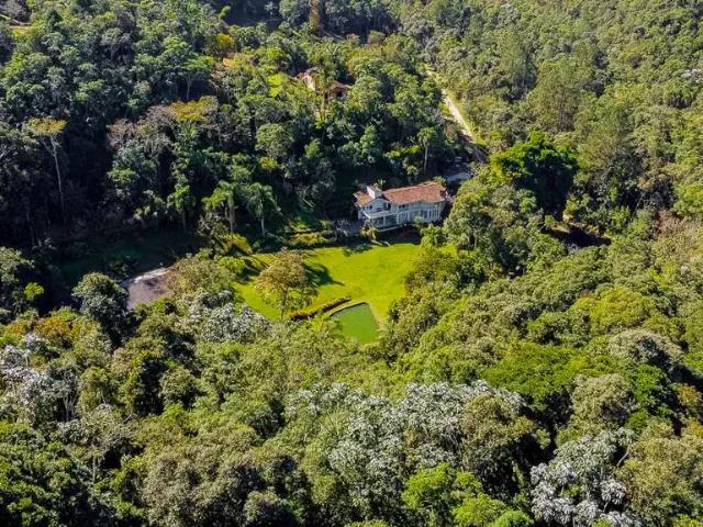 Casa / Sobrado para Venda em Juquitiba/SP Palmeiras 4 Quartos