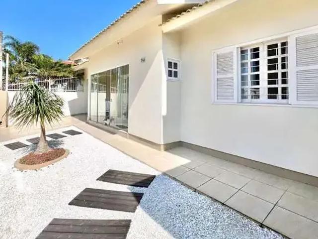 Casa / Sobrado para Venda em Laguna/SC Mar Grosso 4 Quartos