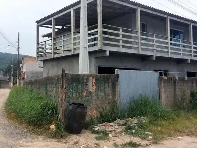 Casa / Sobrado para Venda em Laguna/SC Progresso 3 Quartos