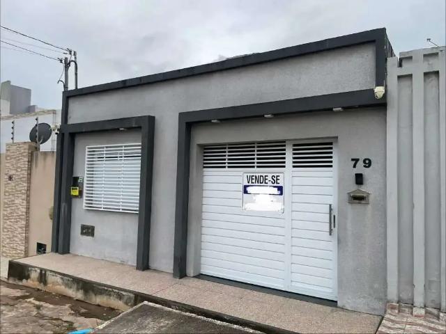 Casa / Sobrado para Venda em Lagarto/SE Novo Horizonte 3 Quartos