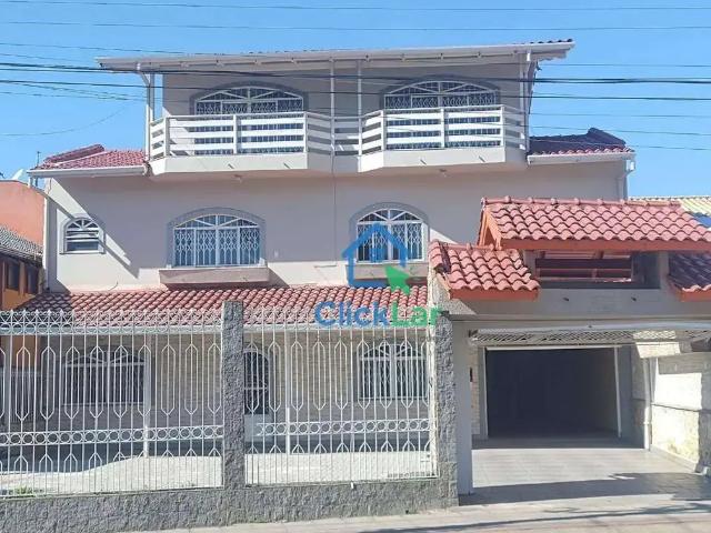 Casa / Sobrado para Venda em Lages/SC Centro 7 Quartos