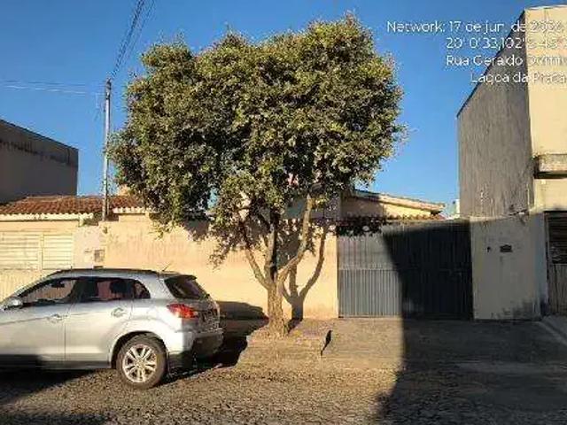 Casa / Sobrado para Venda em Lagoa da Prata/MG Gomes 3 Quartos