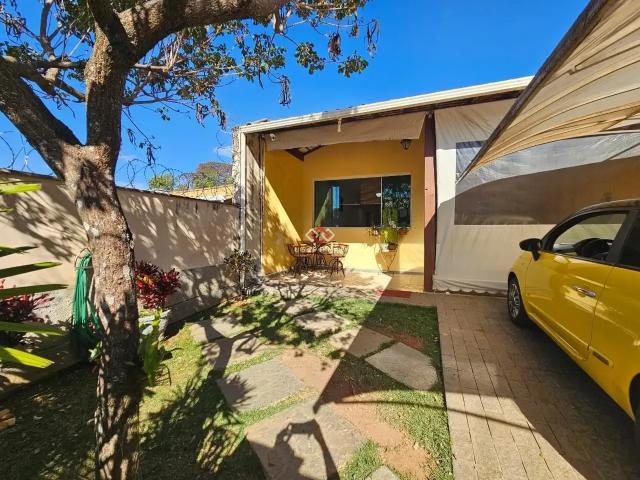 Casa / Sobrado para Venda em Lagoa Santa/MG Centro 3 Quartos
