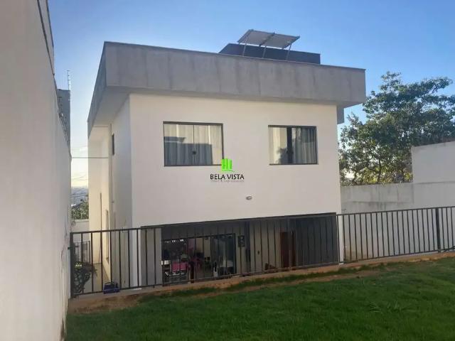 Casa / Sobrado para Venda em Lagoa Santa/MG Joá 4 Quartos