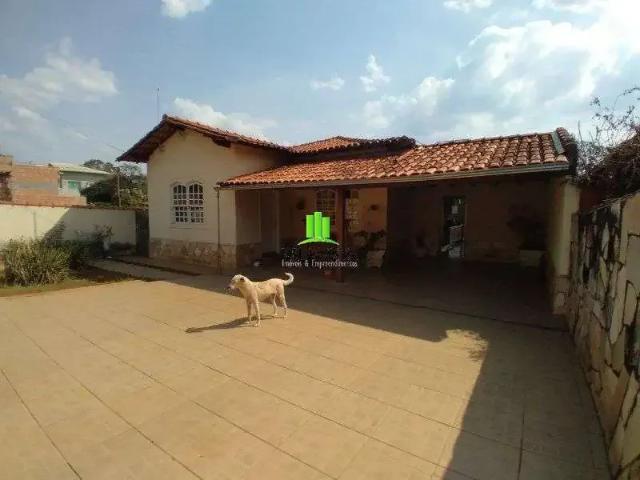 Casa / Sobrado para Venda em Lagoa Santa/MG Joá 4 Quartos