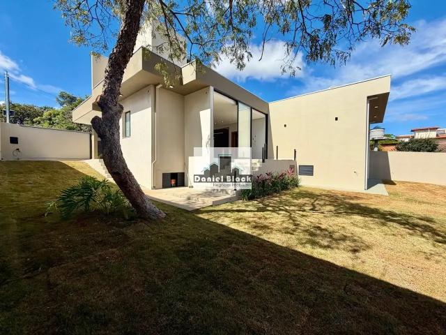 Casa / Sobrado para Venda em Lagoa Santa/MG Joá 3 Quartos