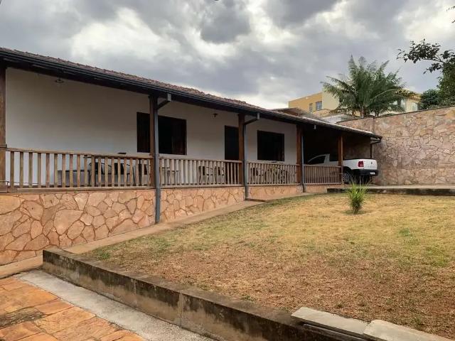 Casa / Sobrado para Venda em Lagoa Santa/MG Joana D'arc 5 Quartos