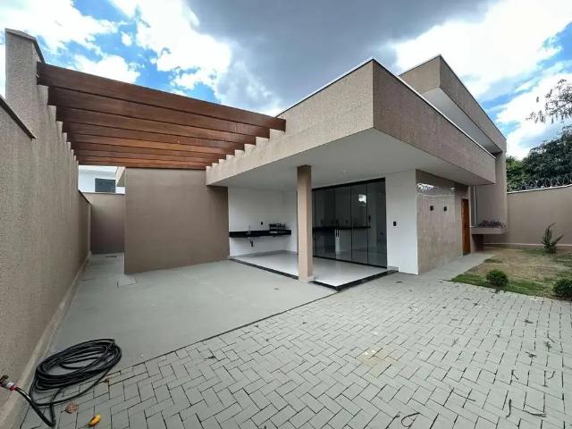 Casa / Sobrado para Venda em Lagoa Santa/MG Lundcéia 3 Quartos