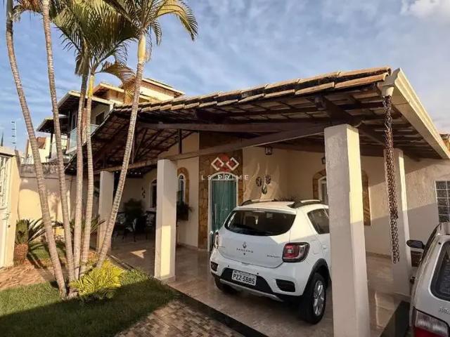 Casa / Sobrado para Venda em Lagoa Santa/MG Várzea 4 Quartos