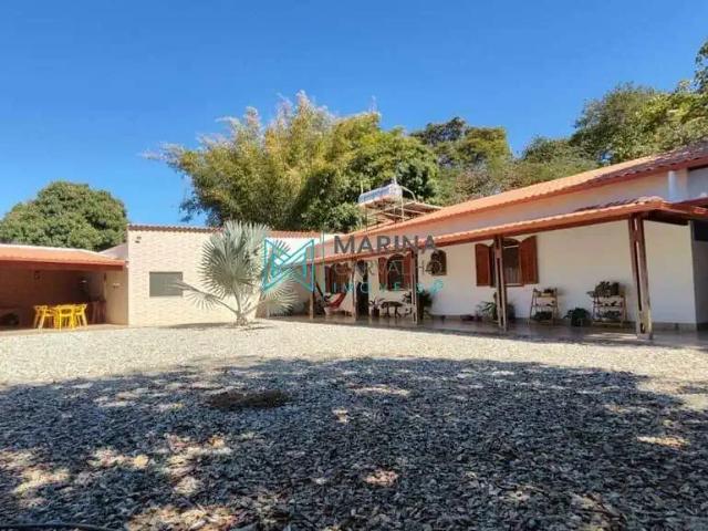 Casa / Sobrado para Venda em Lagoa Santa/MG Várzea 6 Quartos