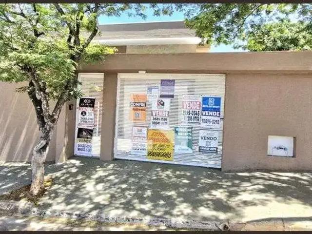 Casa / Sobrado para Venda em Lagoa Santa/MG Várzea 3 Quartos