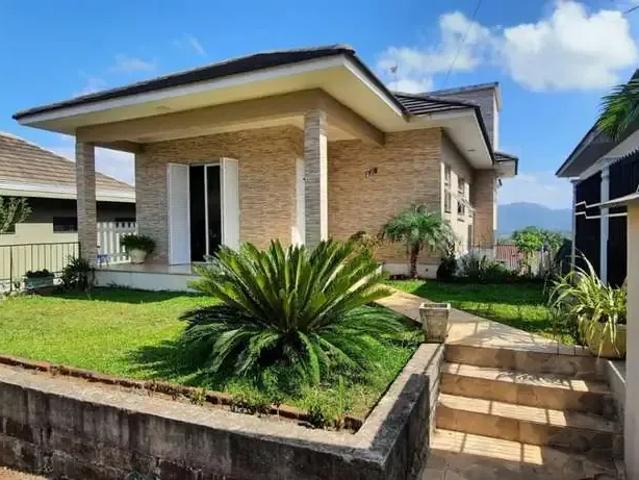 Casa / Sobrado para Venda em Lajeado/RS Conventos 4 Quartos