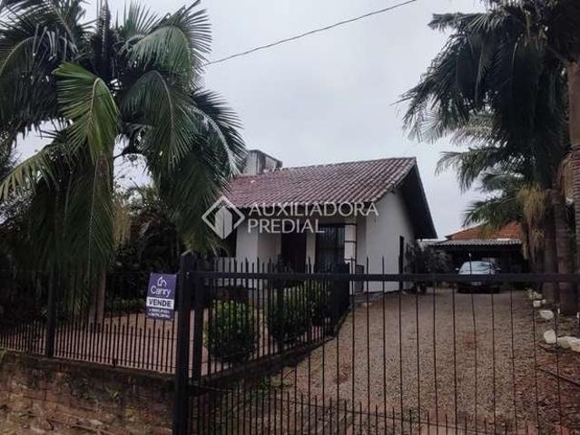 Casa / Sobrado para Venda em Lajeado/RS Bom Pastor 2 Quartos