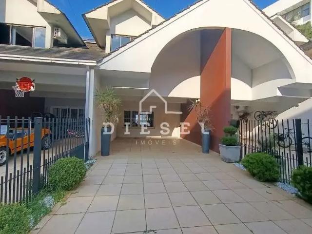 Casa / Sobrado para Venda em Lajeado/RS Universitário 3 Quartos