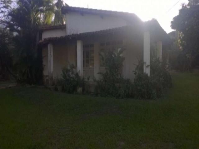 Casa / Sobrado para Venda em Lauro de Freitas/BA Caji 3 Quartos