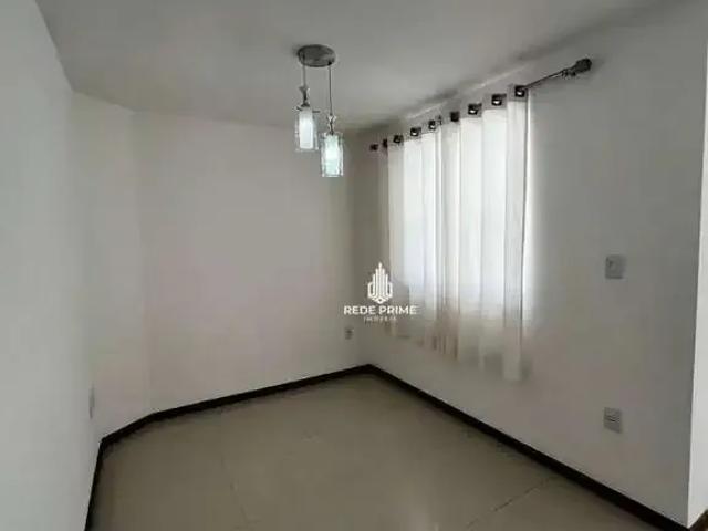 Casa / Sobrado para Venda em Lauro de Freitas/BA Centro 3 Quartos