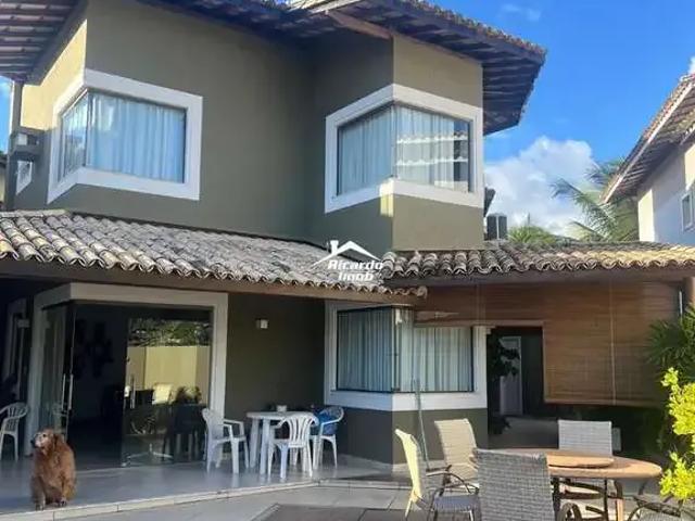 Casa / Sobrado para Venda em Lauro de Freitas/BA Centro 4 Quartos