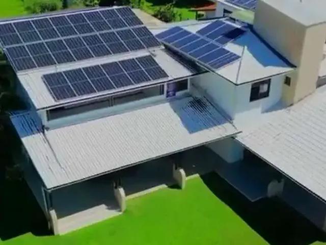 Casa / Sobrado para Venda em Lauro de Freitas/BA Centro 5 Quartos