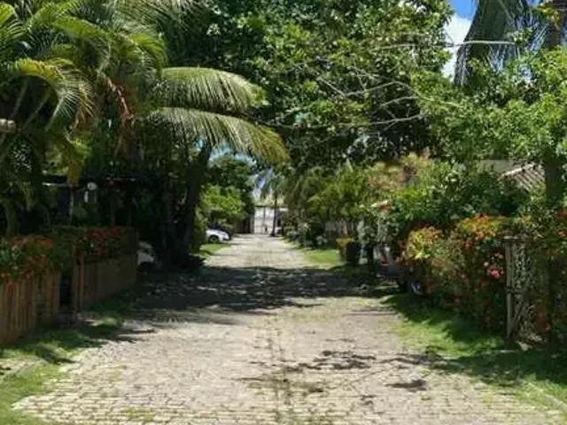 Casa / Sobrado para Venda em Lauro de Freitas/BA Buraquinho 4 Quartos