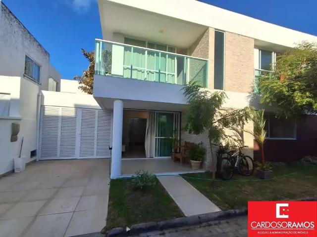 Casa / Sobrado para Venda em Lauro de Freitas/BA Buraquinho 4 Quartos