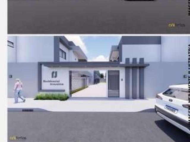 Casa / Sobrado para Venda em Lauro de Freitas/BA Buraquinho 4 Quartos