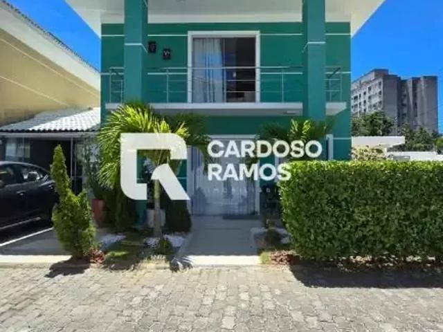 Casa / Sobrado para Venda em Lauro de Freitas/BA Buraquinho 4 Quartos