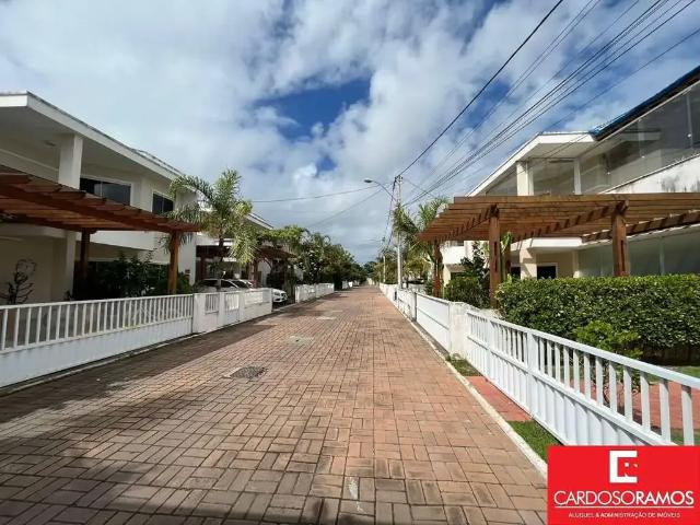 Casa / Sobrado para Venda em Lauro de Freitas/BA Buraquinho 4 Quartos