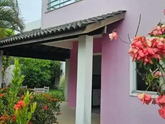 Casa / Sobrado para Venda em Lauro de Freitas/BA Buraquinho 4 Quartos