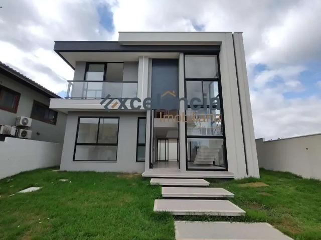Casa / Sobrado para Venda em Lauro de Freitas/BA Buraquinho 4 Quartos