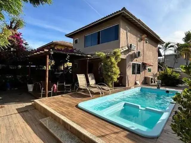 Casa / Sobrado para Venda em Lauro de Freitas/BA Buraquinho 4 Quartos