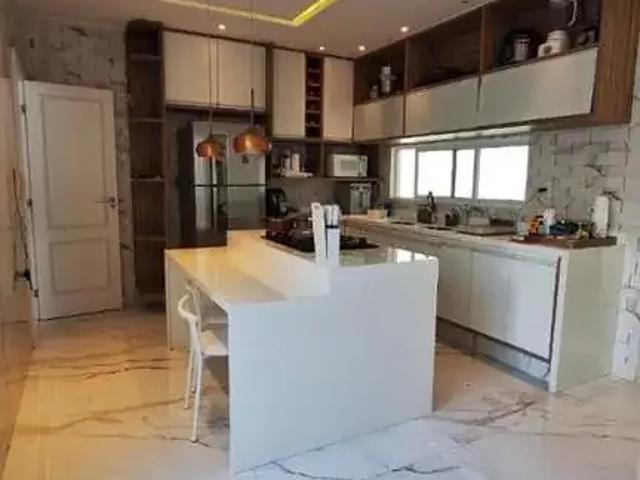 Casa / Sobrado para Venda em Lauro de Freitas/BA Buraquinho 4 Quartos