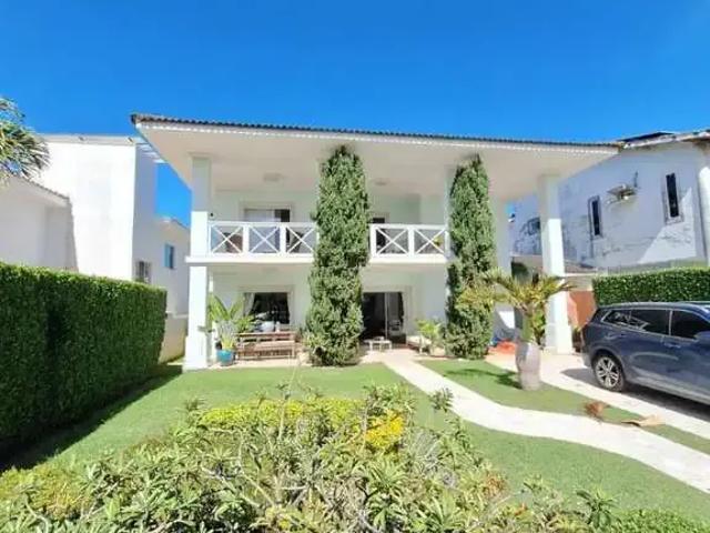 Casa / Sobrado para Venda em Lauro de Freitas/BA Buraquinho 4 Quartos