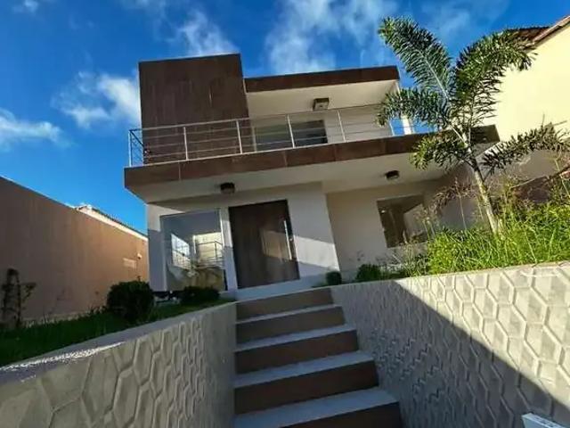 Casa / Sobrado para Venda em Lauro de Freitas/BA Buraquinho 5 Quartos