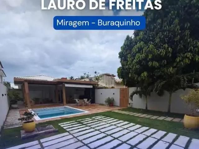 Casa / Sobrado para Venda em Lauro de Freitas/BA Buraquinho 3 Quartos