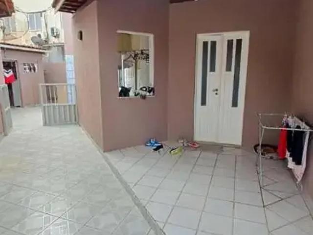 Casa / Sobrado para Venda em Lauro de Freitas/BA Buraquinho 3 Quartos