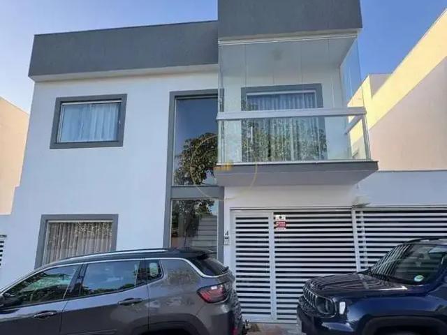 Casa / Sobrado para Venda em Lauro de Freitas/BA Buraquinho 3 Quartos