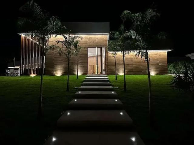 Casa / Sobrado para Venda em Lauro de Freitas/BA Encontro das Águas 6 Quartos