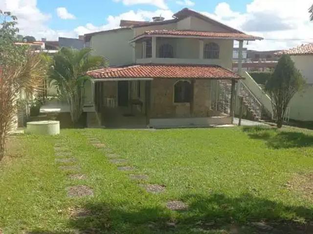 Casa / Sobrado para Venda em Lauro de Freitas/BA Estrada do Coco 4 Quartos