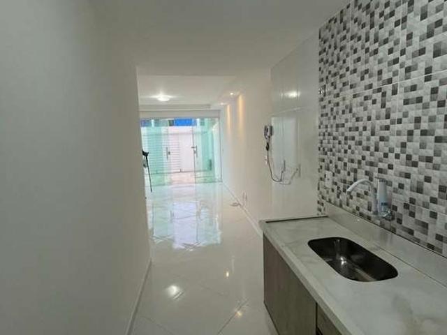 Casa / Sobrado para Venda em Lauro de Freitas/BA Ipitanga 3 Quartos