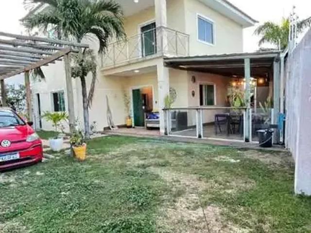 Casa / Sobrado para Venda em Lauro de Freitas/BA Miragem 4 Quartos