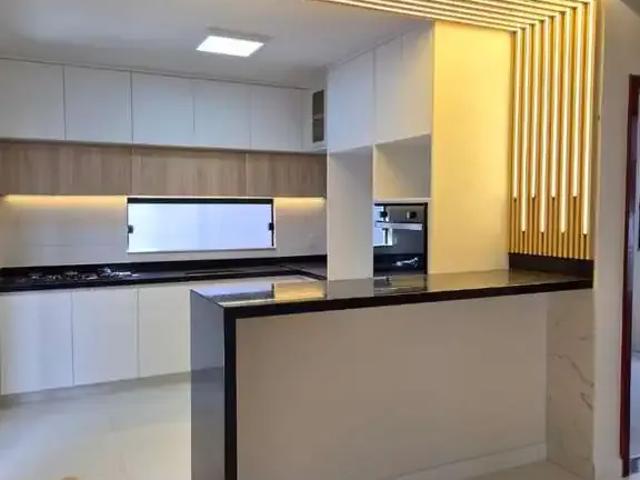 Casa / Sobrado para Venda em Lauro de Freitas/BA Portão do Sol 3 Quartos
