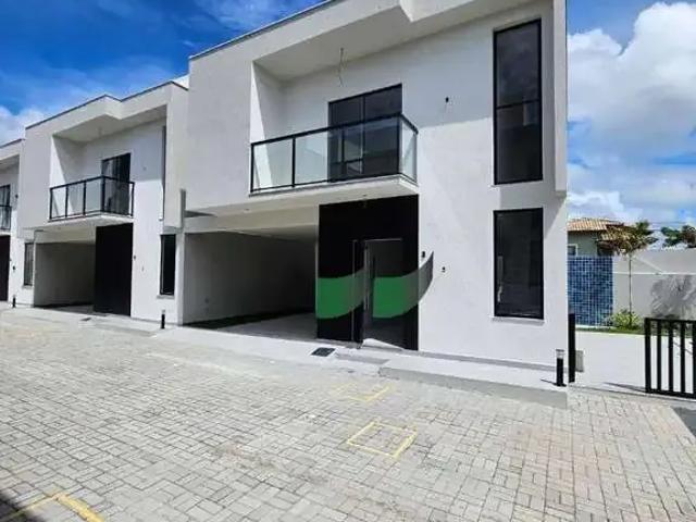 Casa / Sobrado para Venda em Lauro de Freitas/BA Portão do Sol 3 Quartos
