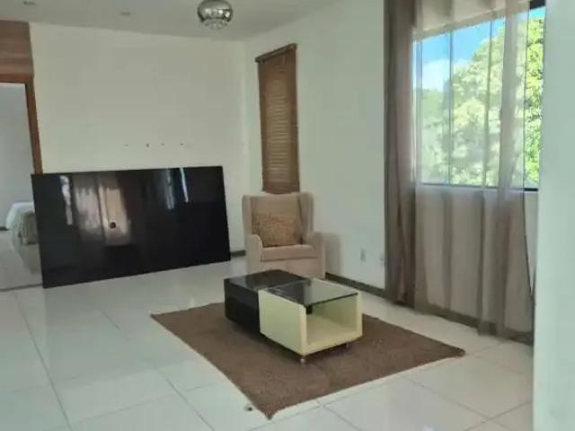 Casa / Sobrado para Venda em Lauro de Freitas/BA Portão 4 Quartos