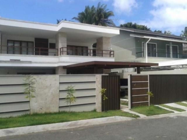 Casa / Sobrado para Venda em Lauro de Freitas/BA Portão 5 Quartos