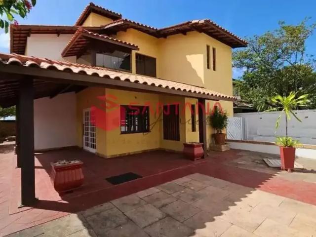 Casa / Sobrado para Venda em Lauro de Freitas/BA Pitangueiras 5 Quartos
