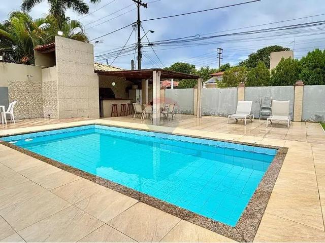 Casa / Sobrado para Venda em Lauro de Freitas/BA Recreio Ipitanga 4 Quartos