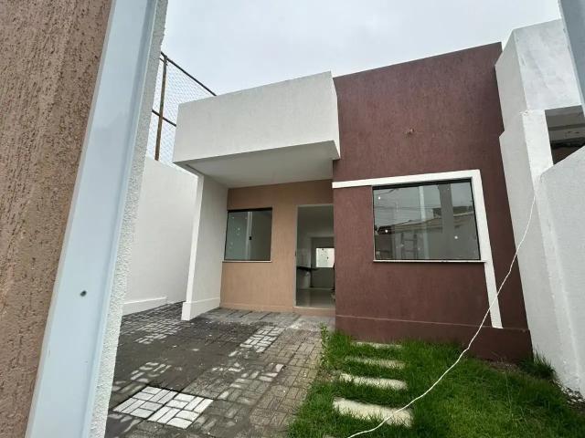 Casa / Sobrado para Venda em Lauro de Freitas/BA Vila Praiana 2 Quartos
